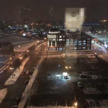 GROHMANN TOWER APARTMENTS - MSOE - Updated June 2026 - 157 Photos - 233 ...