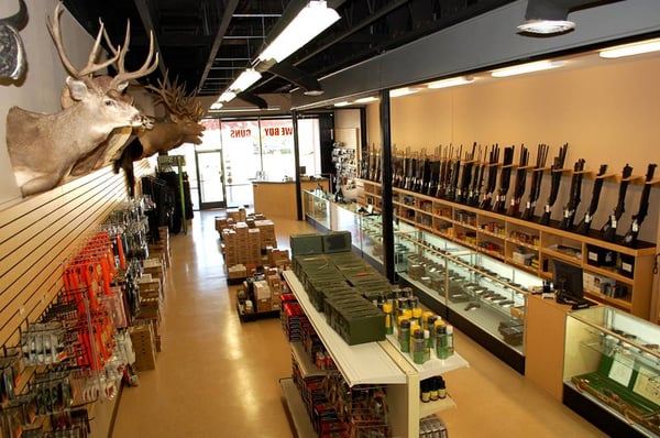 SO CAL GUN - 18 Photos & 174 Reviews - 4891 Convoy St, San Diego ...