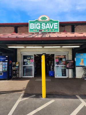 BIG SAVE MARKET - HANALEI - Updated December 2025 - 56 Photos & 60 ...
