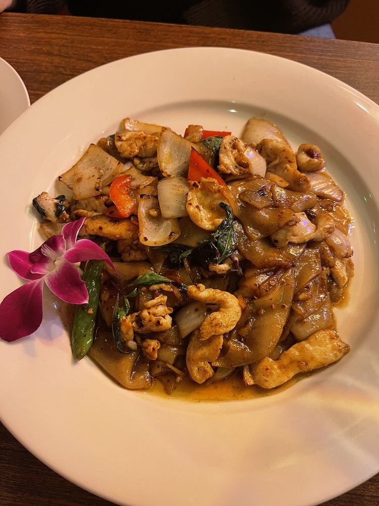 RUANG TONG - Updated August 2024 - 87 Photos & 156 Reviews - 6790 ...