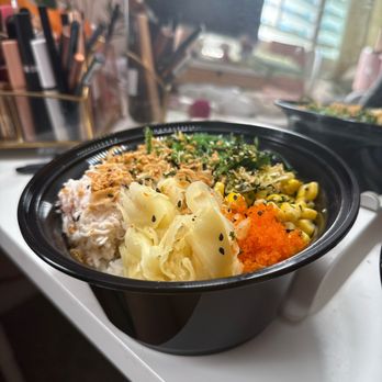 THE LOW-KEY POKE JOINT - Updated April 2025 - 1142 Photos & 1618 ...