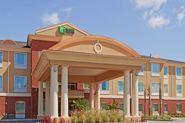 HOLIDAY INN EXPRESS & SUITES FOLEY - N GULF SHORES - 32 Photos & 17 ...