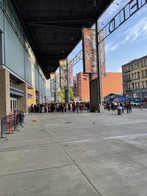 WAMU THEATER - 100 Photos & 186 Reviews - 800 Occidental Ave S, Seattle ...