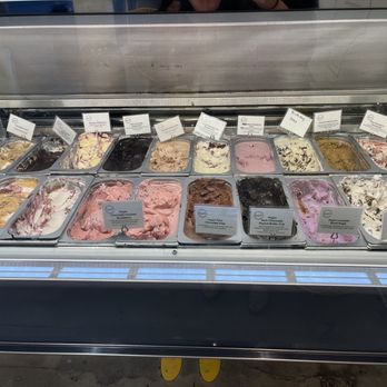 GINGER’S DIVINE ICE CREAM - Updated November 2024 - 174 Photos & 106 ...