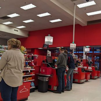 TARGET - Updated October 2025 - 24 Photos & 13 Reviews - 1076 Jackson ...