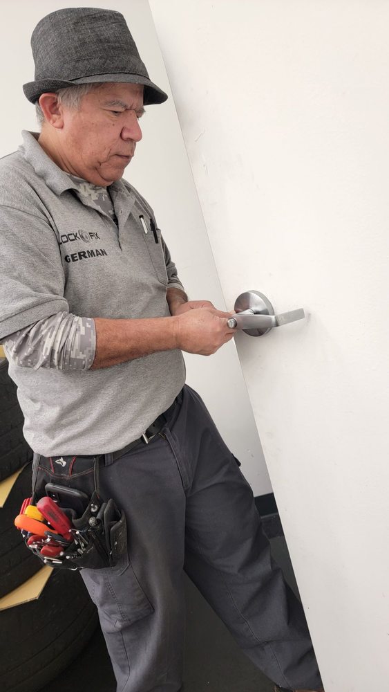 LOCKFIX DOORS & KEY - Updated July 2025 - 12 Photos & 45 Reviews - 5907 ...