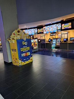 CINEPLEX MARINE GATEWAY - Updated October 2025 - 205 Photos & 94 ...