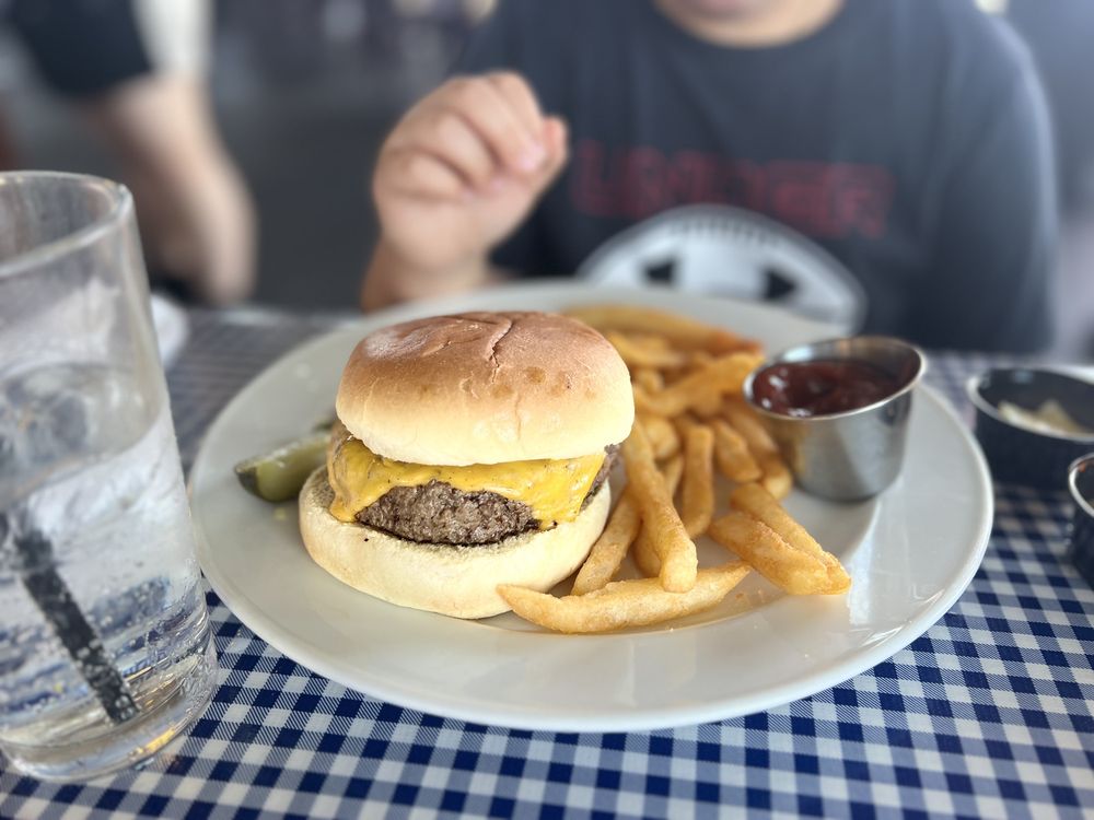 FLEET LANDING RESTAURANT - Updated August 2024 - 3854 Photos & 3331 ...