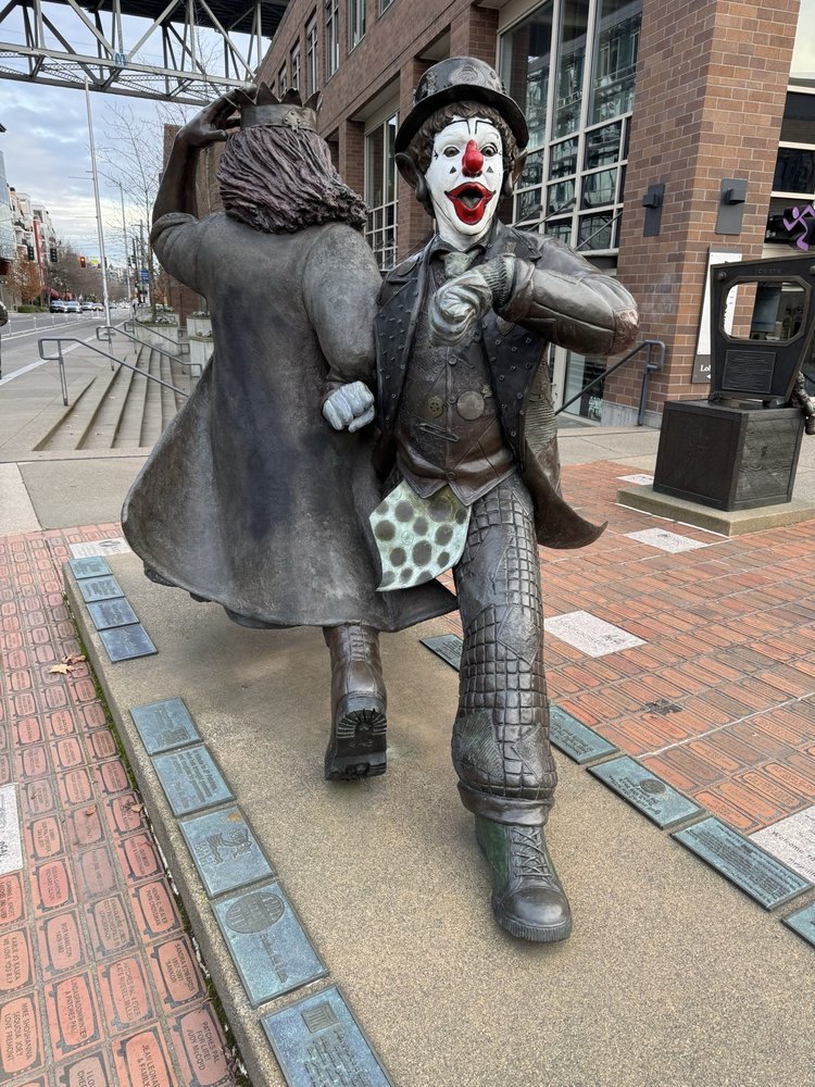 J P PATCHES STATUE - Updated January 2026 - 720 N 34th St, Seattle ...