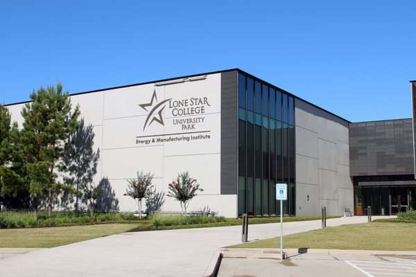 LONE STAR COLLEGE - UNIVERSITY PARK - Updated December 2025 - 15 Photos ...