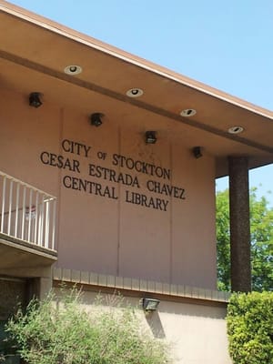 CESAR CHAVEZ CENTRAL LIBRARY - Updated October 2025 - 68 Photos & 22 ...