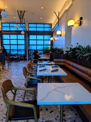 BAR JULIAN - 171 Photos & 84 Reviews - 201 Port St, Savannah, Georgia ...