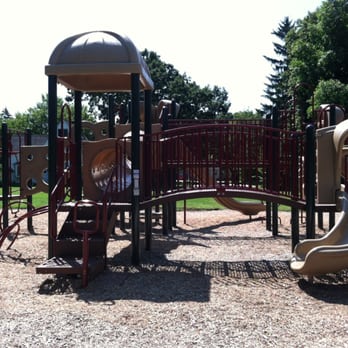 FOWLER PARK - Updated January 2026 - 10 Photos - 438 N Oakwood Ave ...