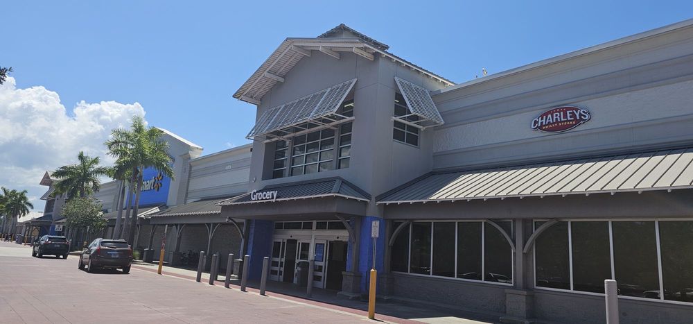 WALMART SUPERCENTER - Updated August 2024 - 44 Reviews - 4001 SE ...