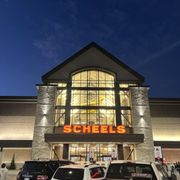 SCHEELS - Updated October 2025 - 133 Photos & 26 Reviews - 6929 S Memorial Dr, Tulsa, Oklahoma ...