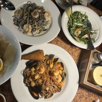 MACCHERONI REPUBLIC - Updated May 2024 - 6893 Photos & 4105 Reviews ...