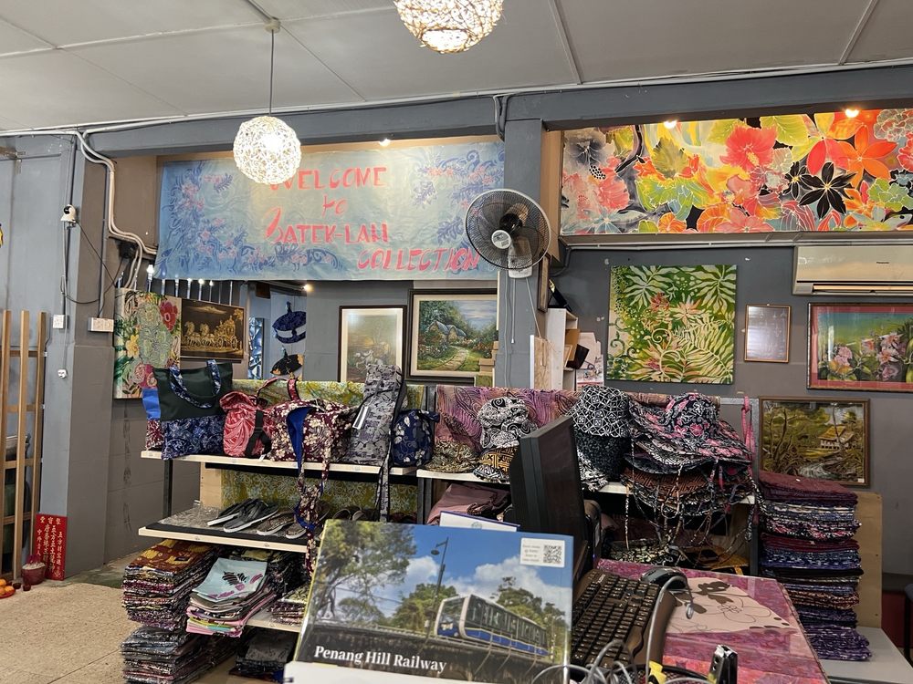 BATEK-LAH COLLECTION - Updated August 2025 - 25 Photos - 158 Jalan ...