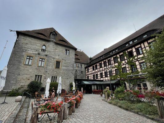 GUTSHOF COLMBERG - Updated April 2024 - 11 Photos - Burgstr. 26 ...