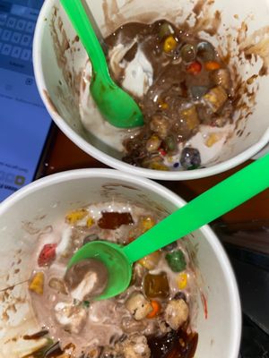 YOZEN FROGURT - 59 Photos & 183 Reviews - 2900 Townsgate Rd, Westlake ...