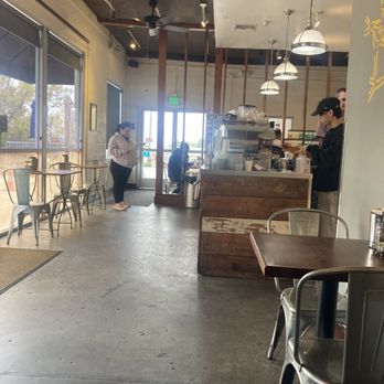 TICKLE TREE CAFE - Updated July 2024 - 903 Photos & 940 Reviews - 2853 ...