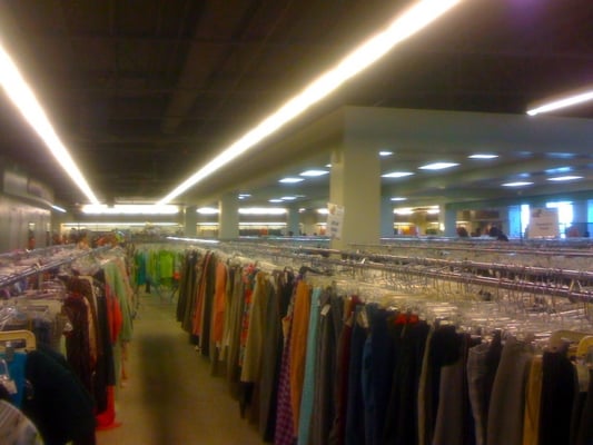 GOODWILL OF ORANGE COUNTY DONATION CENTER - Updated September 2025 - 40 ...