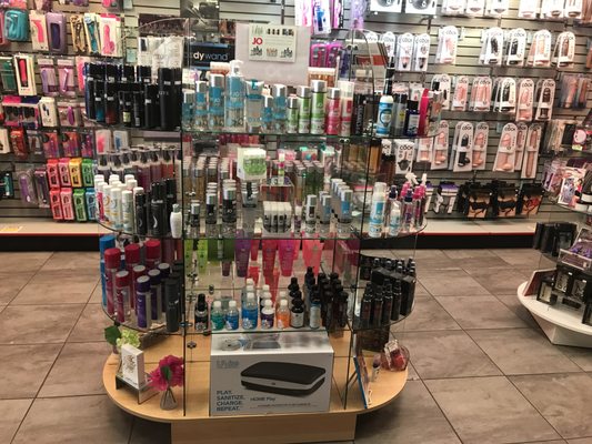 EXOTIC DREAMS - Updated December 2025 - 11 Reviews - 1980 Catasauqua Rd ...