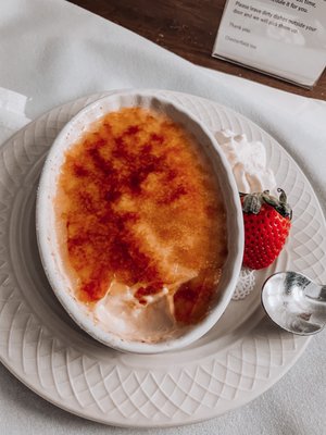 CHESTERFIELD INN - 73 Photos & 41 Reviews - 20 Cross Rd, West ...