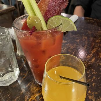 417 UNION - Updated May 2024 - 895 Photos & 1108 Reviews - 417 Union St ...