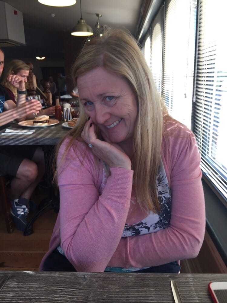 THE HEN HOUSE - Updated April 2024 - 32 Newbridge Road, Coleraine ...