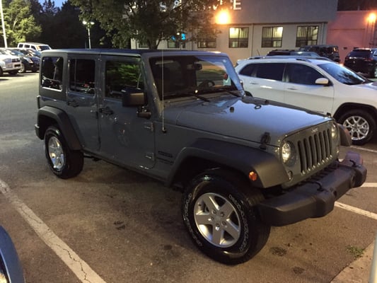 LEITH AUTO PARK CHRYSLER JEEP - Updated May 2026 - 20 Photos & 98 ...