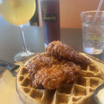 BRUNCHES - Updated July 2025 - 112 Photos & 47 Reviews - 200 Crossroads ...