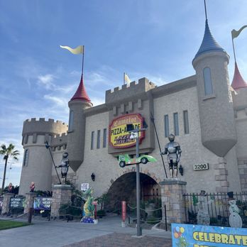 CAMELOT GOLFLAND - Updated April 2025 - 842 Photos & 670 Reviews - 3200 ...