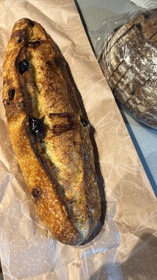 TRUE LOAF BREAD - Updated January 2026 - 19 Reviews - 573 Gladstone ...