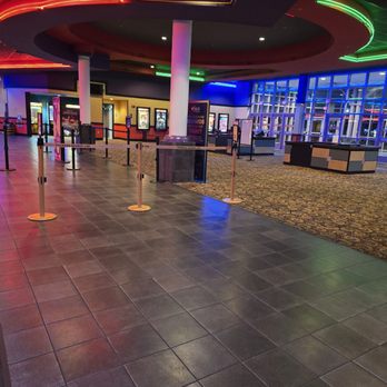 AMC CLASSIC FINDLAY 12 - Updated December 2025 - 13 Photos & 19 Reviews ...