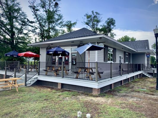 DOKO STATION PUB & EATERY - Updated August 2024 - 26 Photos & 29 ...