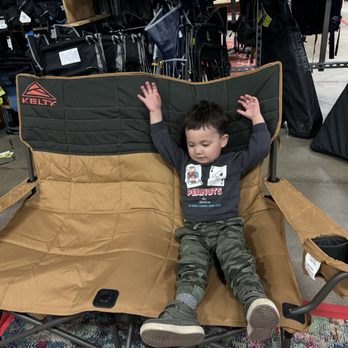 SPORTS BASEMENT - PRESIDIO - Updated October 2025 - 316 Photos & 1346 ...