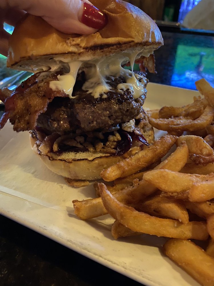 RIVERTOWNE PUBLIC HOUSE - Updated December 2025 - 79 Photos & 105 ...