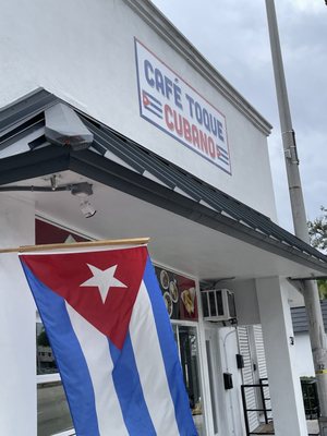 CAFE TOQUE CUBANO - Updated October 2025 - 58 Photos & 52 Reviews - 37 ...