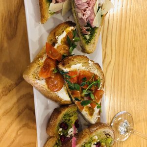 RED RIM BISTRO - Burgers - 1101 N 44th St, Phoenix, AZ - Restaurant ...