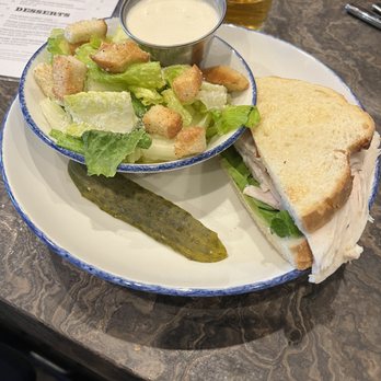MOUNTAIN PASS SPORTS BAR - Updated June 2024 - 310 Photos & 161 Reviews ...