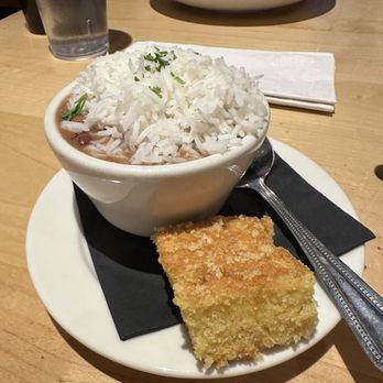 LOCALZ BISTRO - Updated May 2024 - 256 Photos & 296 Reviews - 1850 E ...