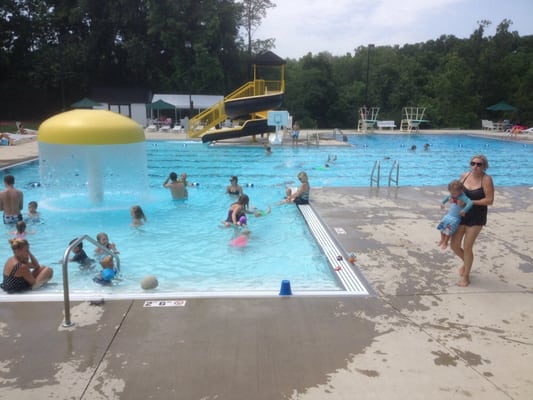 BLACK OAK SWIM CLUB - Updated December 2025 - 1570 Ambridge Rd, Dayton ...
