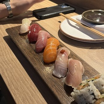 AZUKI SUSHI - Updated August 2024 - 5290 Photos & 3295 Reviews - 2321 ...