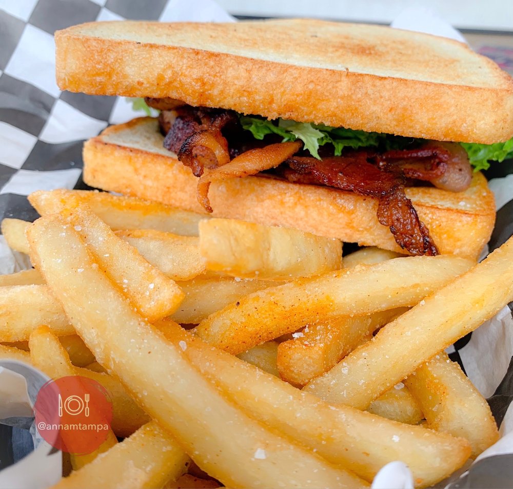 OBI’S FILLIN STATION - Updated October 2024 - 335 Photos & 358 Reviews ...