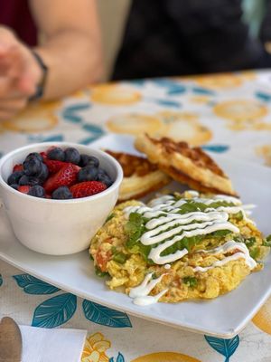 TIA B’S LA WAFFLERIA - Updated June 2024 - 1056 Photos & 717 Reviews ...