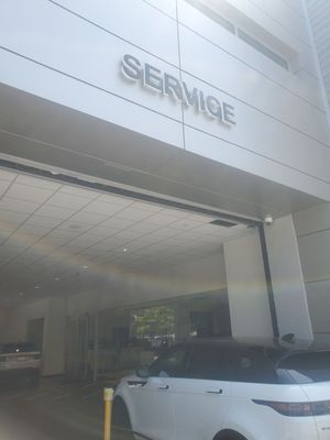 LAND ROVER LOS ANGELES - Updated December 2025 - 118 Photos & 698 ...