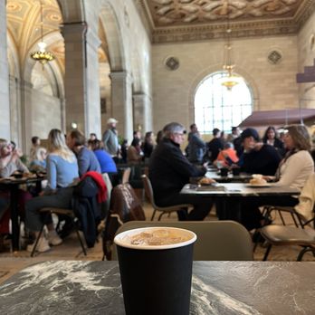 CREW COLLECTIVE & CAFÉ - Updated December 2025 - 1075 photos & 478 avis ...