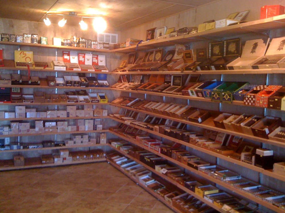 WALLINGFORD TOBACCO - Updated May 2026 - 10 Photos - 898 N Colony Rd ...