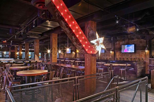 LOCAL PUBLIC EATERY 8TH AVENUE - Updated December 2025 - 139 Photos ...