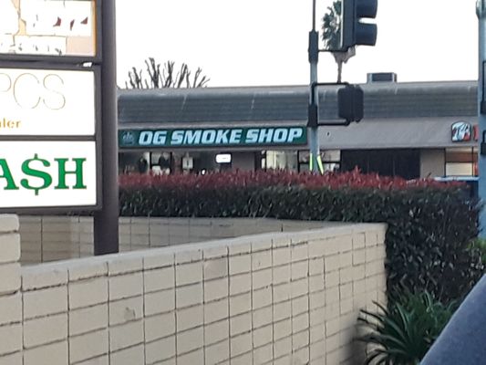 OG SMOKE SHOP - 28 Photos & 45 Reviews - 6266 Rosemead Blvd, Temple ...